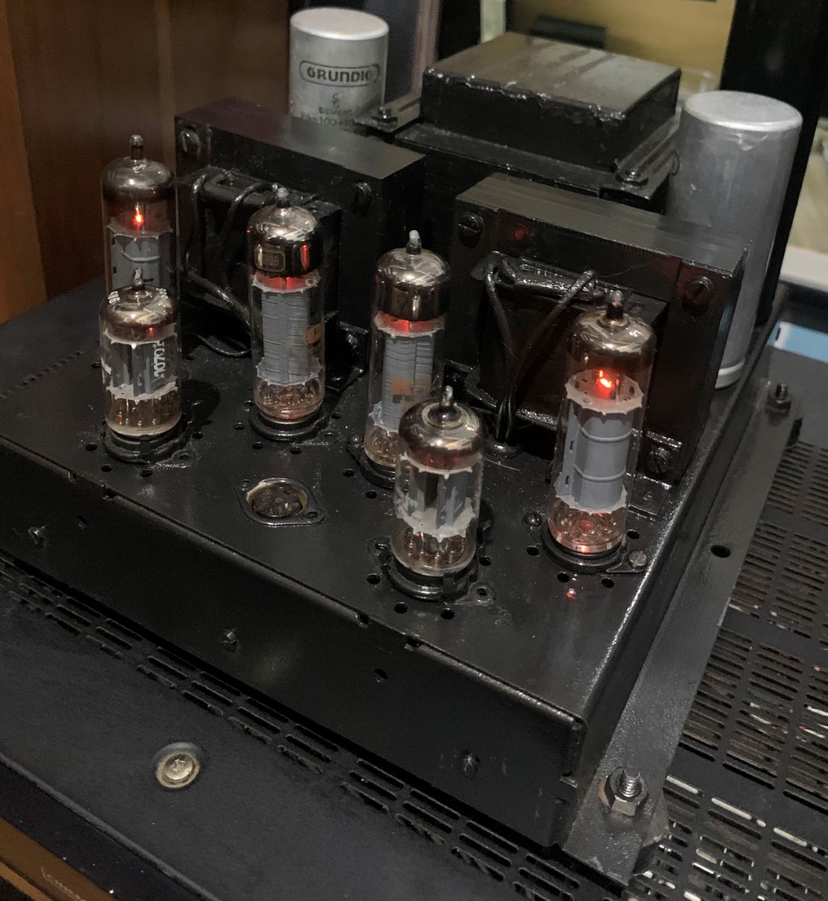 Amplificadores y Receivers